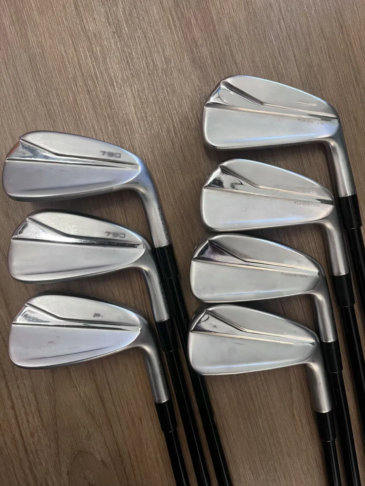 Tour-Edge-Men-s-Golf-Clubs-790-Silver-Golf-Irons-Clubs-Iron-Set-Flex ...