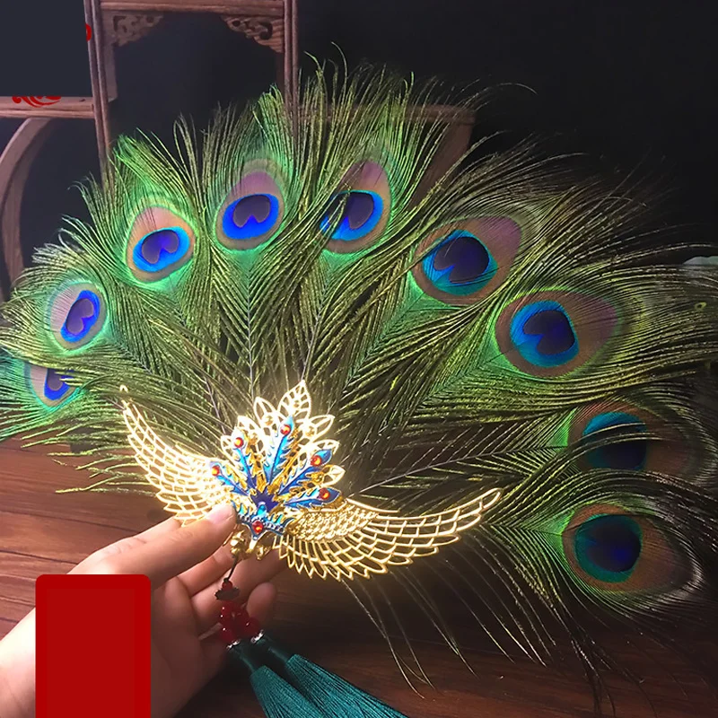 peacock-feather-group-fan-peacock-open-screen-phoenix-handheld-fan ...