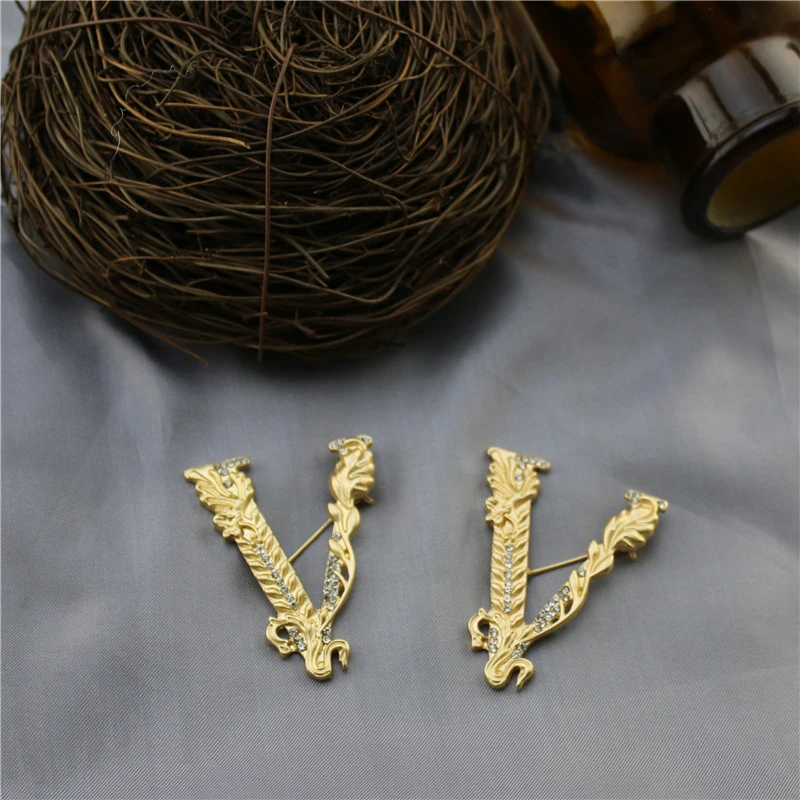 Vintage Palace V letters Brooches Pins For Women Men Crystal Matte ...
