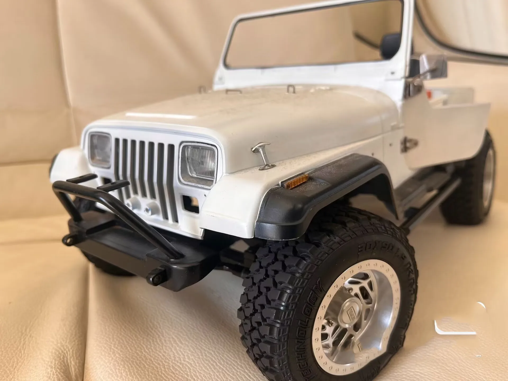 YJ-Car-Body-Interior-and-cockpit-1-10-Tamiya-CC01-CC02-CR01-CR02-YJ ...