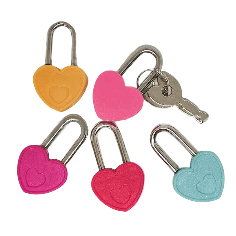 Random-Plastic-Case-Mini-Heart-Shape-Padlocks-Mini-Padlocks-With-With-2 ...