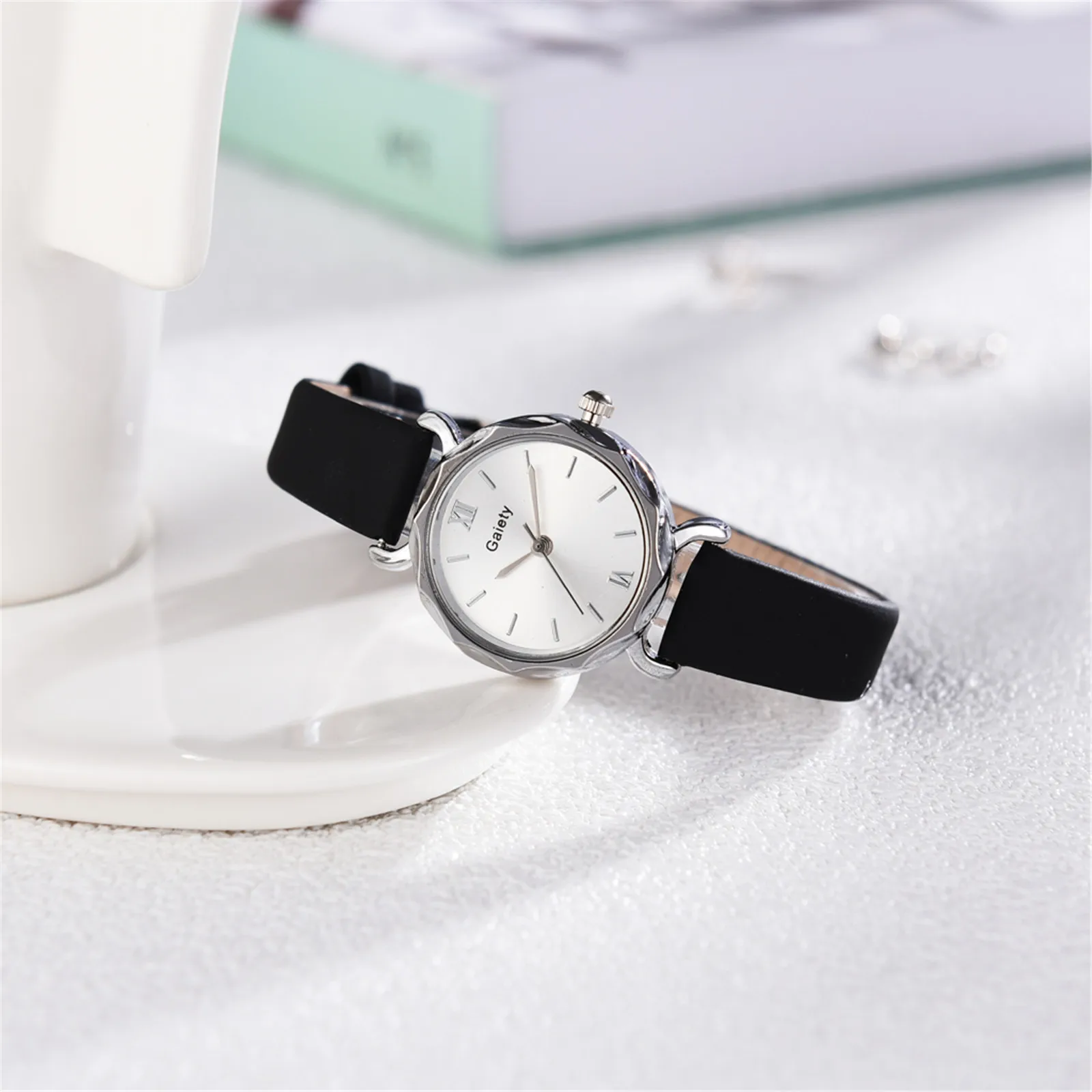 Fashion Quartz Wristwatches Watches For Women Quartz Movement Girls ...