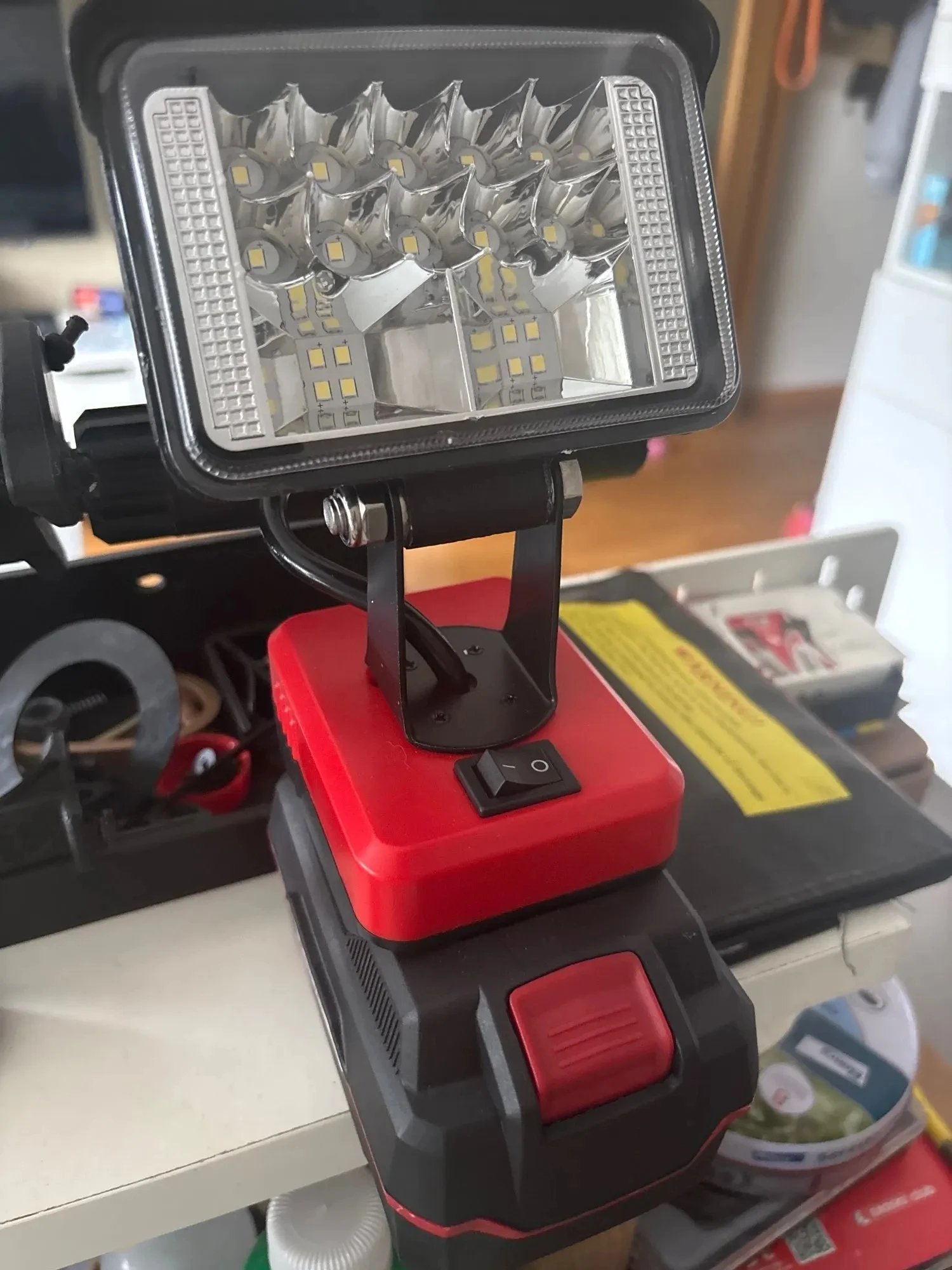 Reflector Parkside: The Ultimate Cordless LED Work Light for ...
