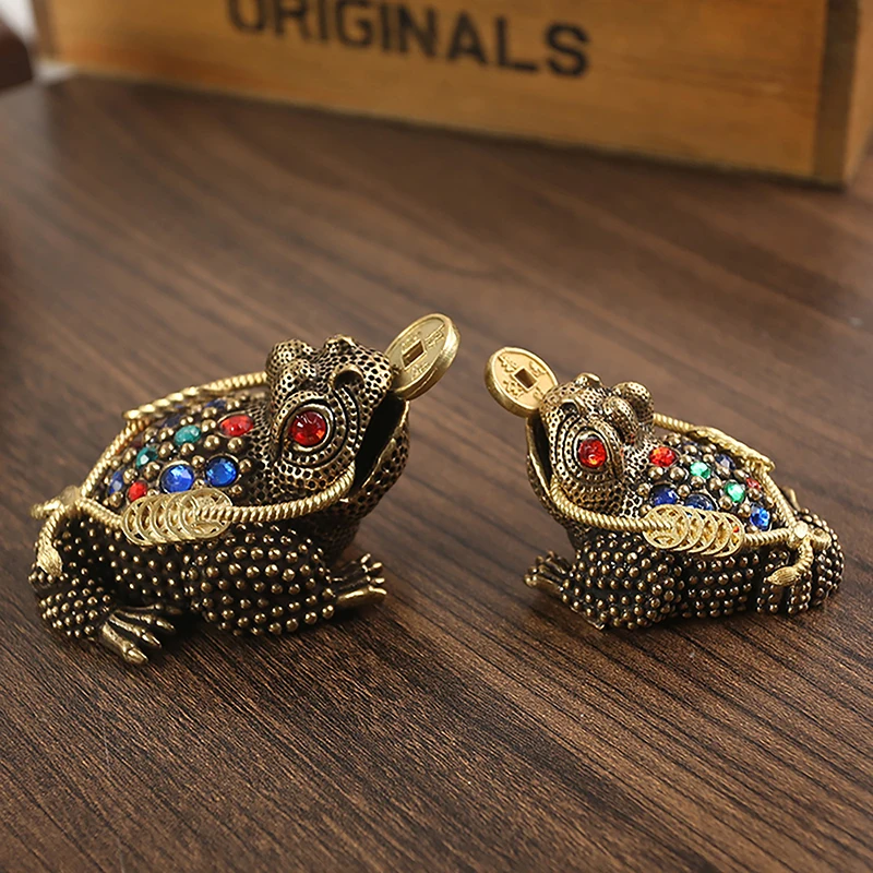 Feng-Shui-Toad-Money-Lucky-Fortune-Wealth-Chinese-Golden-Frog-Toad-Coin ...