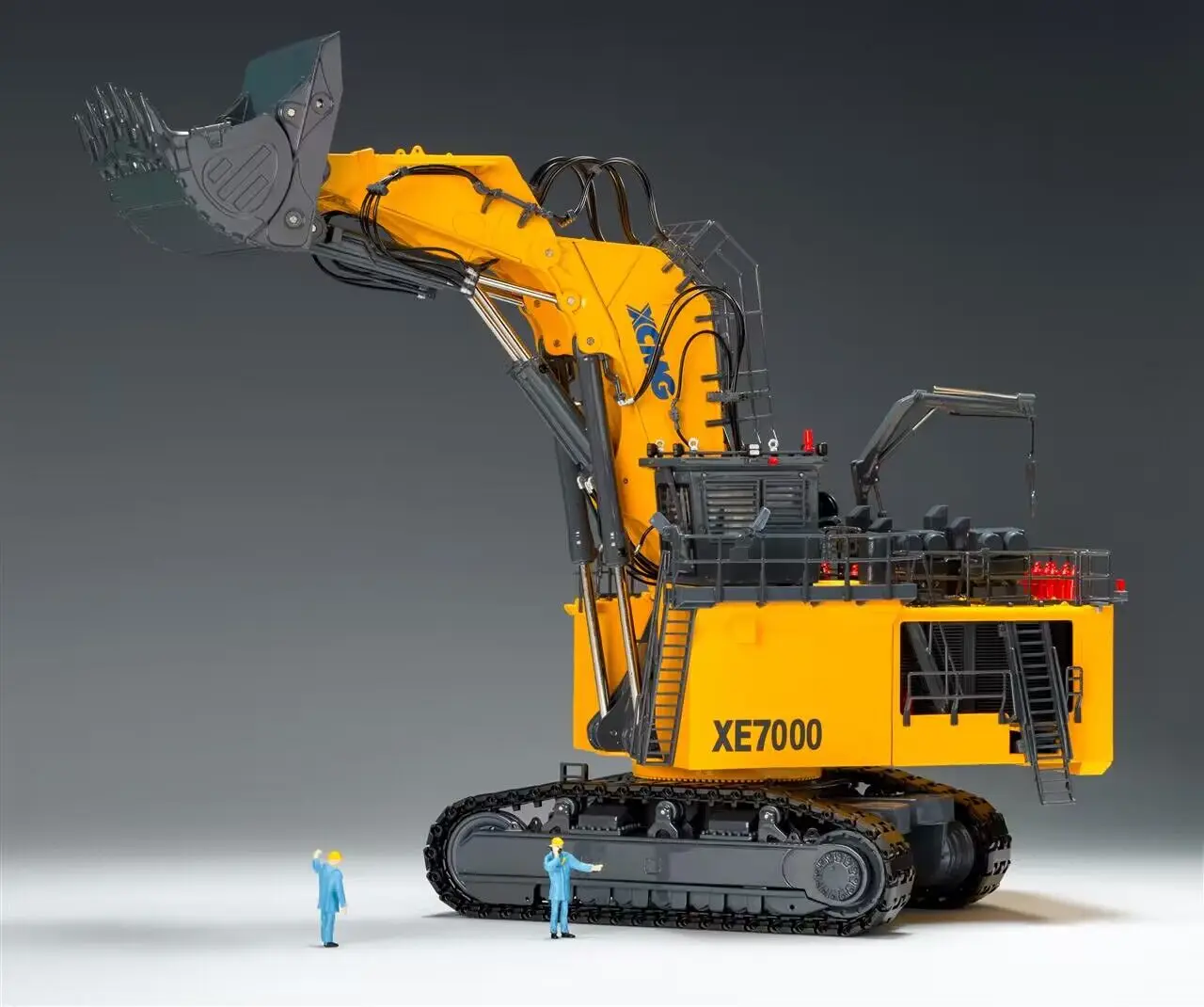 Xcmg 1/50 Scale Diecast Model Xe7000 Large Mine Excavator New In Box - Railed/motor/cars ...