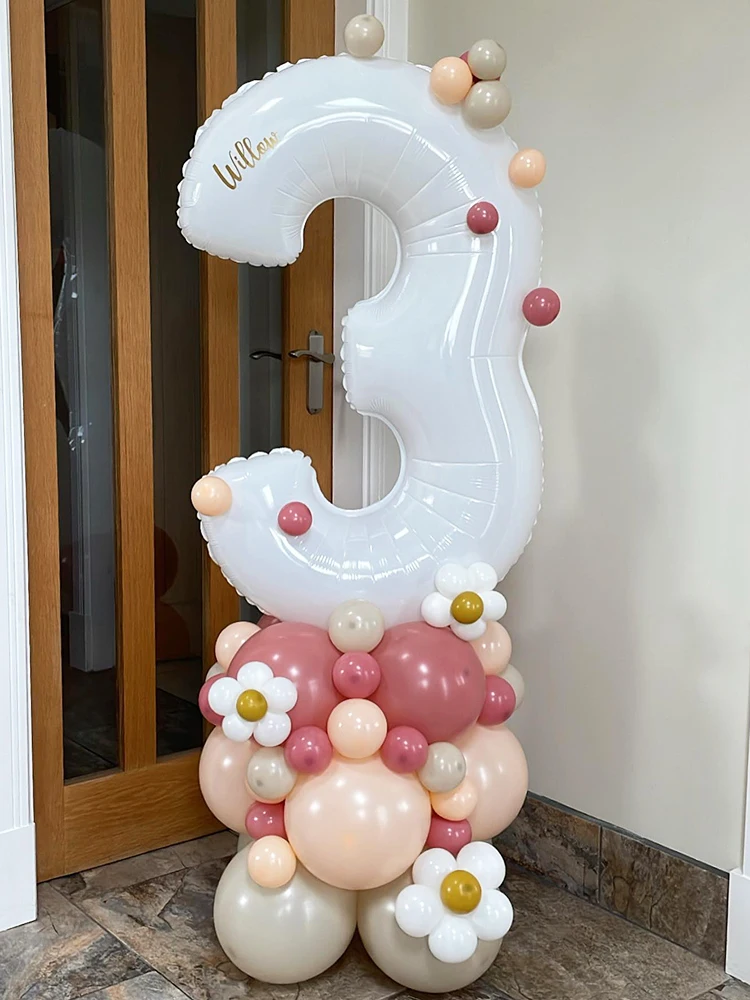 Daisy-Balloon-Bouquet-Number-0-9-foil-balloons-Two-Groovy-Party ...