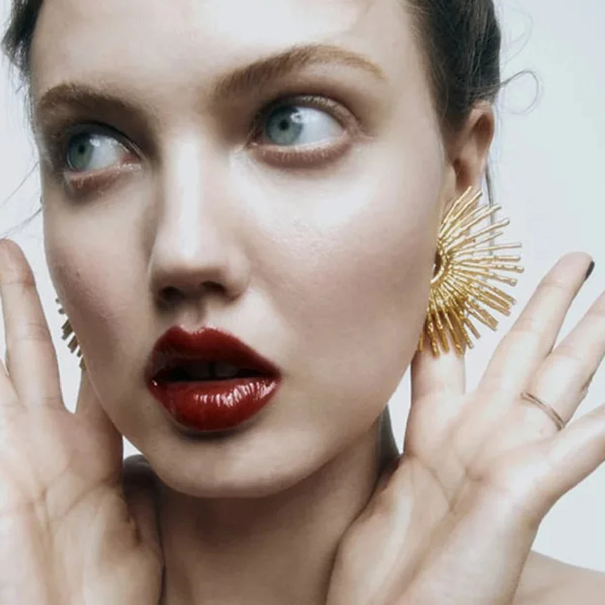 2024-New-Fan-shaped-Leaves-Earrings-Statement-Metal-Earrings-for-Women ...