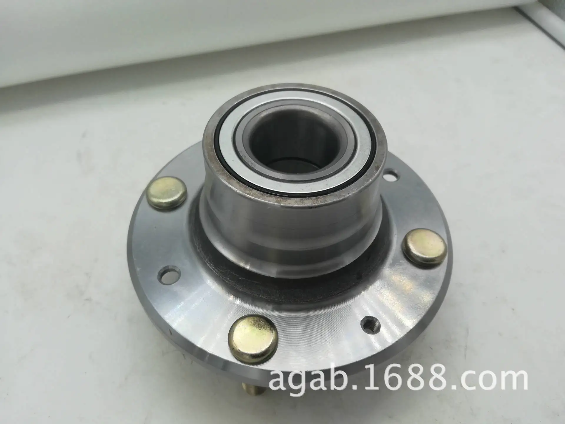 N31-rear-wheel-hub-bearing-DAC1085-4-MB584790-MB809601.jpg