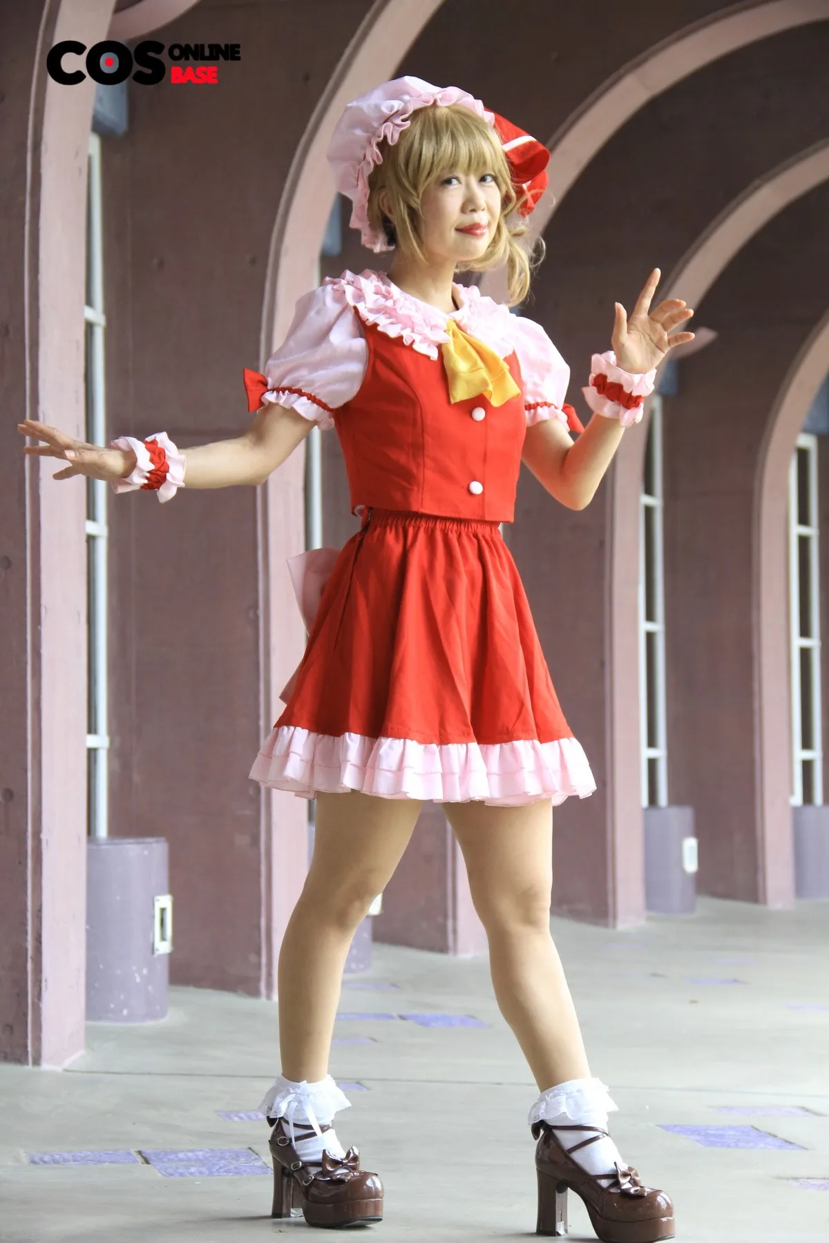 Touhou Flandre Cosplay