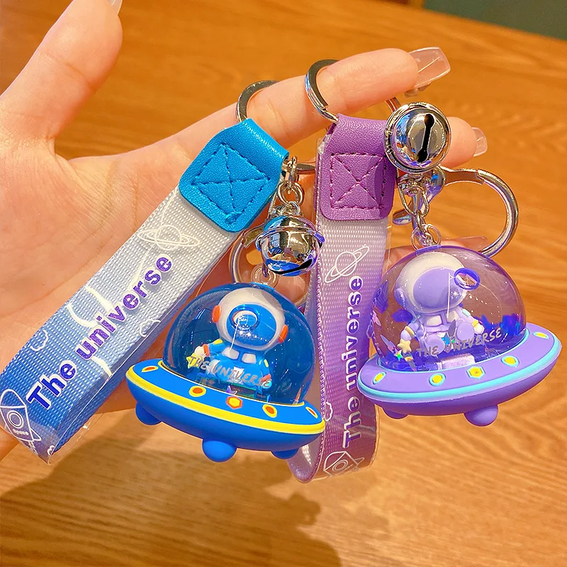 Creative Interstellar Spaceship Keychain Liquid Quicksand into Oil ...