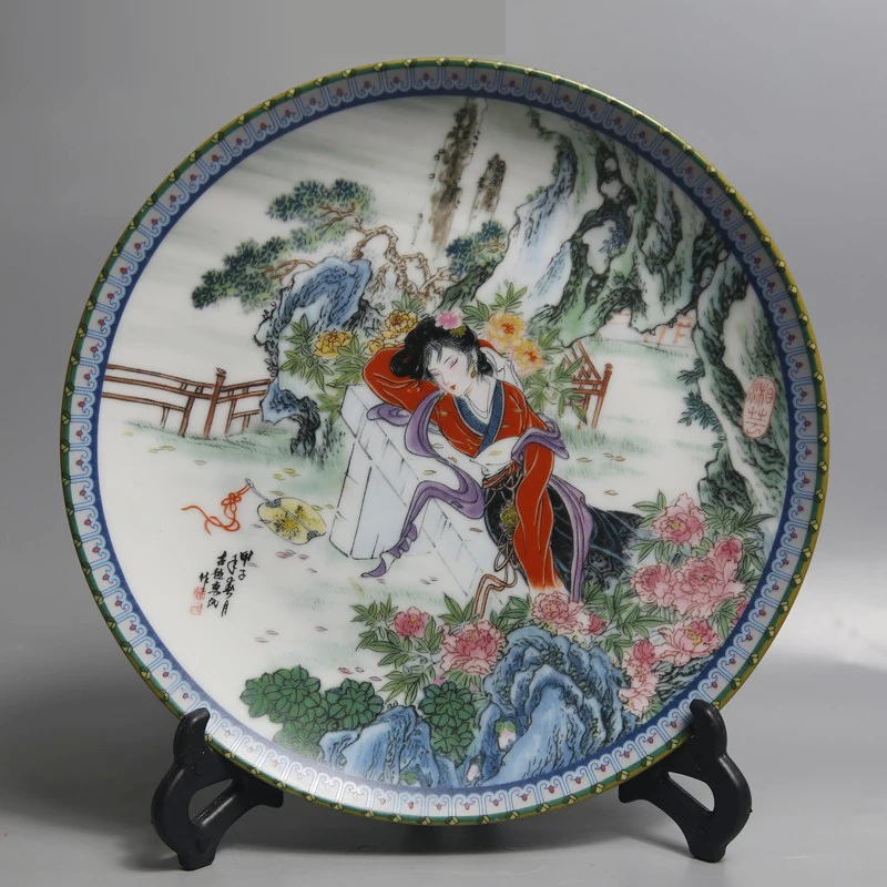 Jingdezhen-Porcelain-Universe-Porcelain-Factory-Export-Porcelain-Shi ...