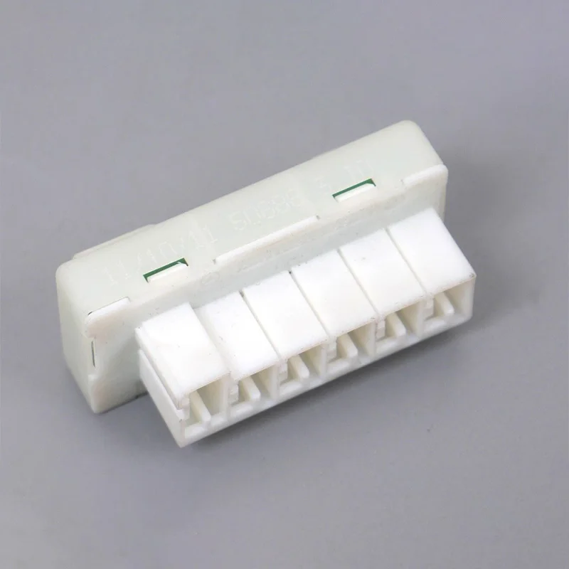 Power-Power-Distributor-Can-Bus-For-Mercedes-Benz-GLA-X156-OEM ...