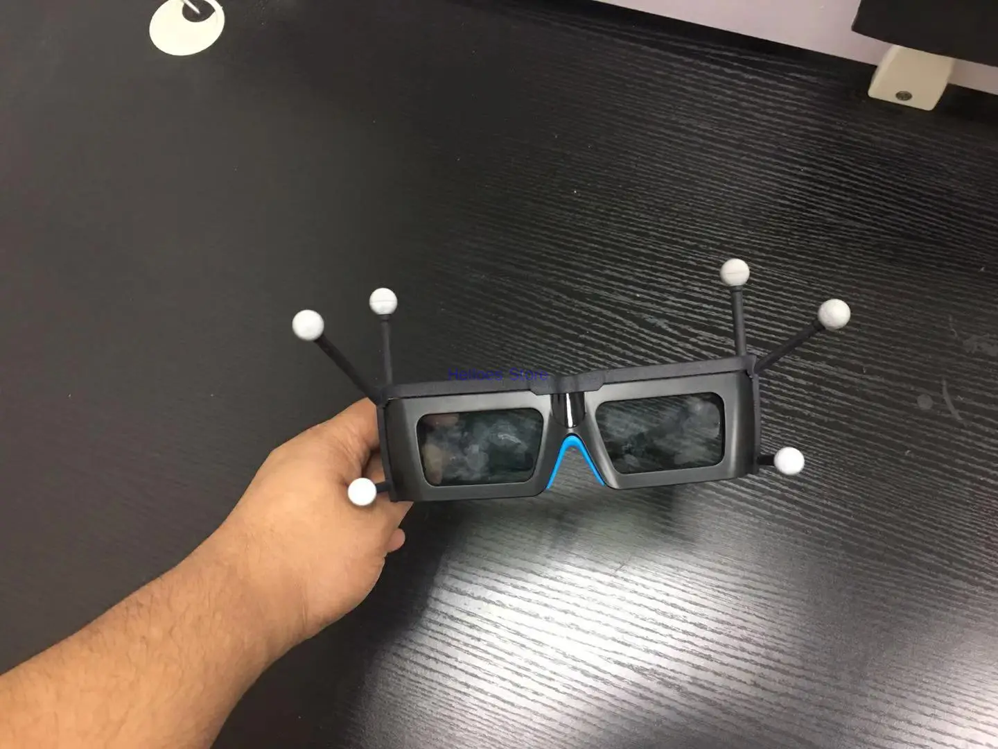 Active Shutter 3D Glasses Holder Including 6 Marking Points ...