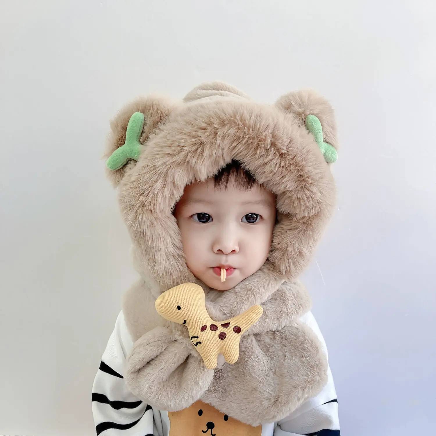 Baby Hat Autumn And Winter Plush Scarf One Baby Cute Super Cute ...