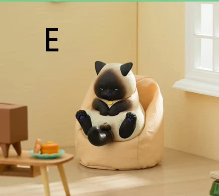 Cjoy mirando fijamente la entrepierna del gato 3 caja ciega animal ...