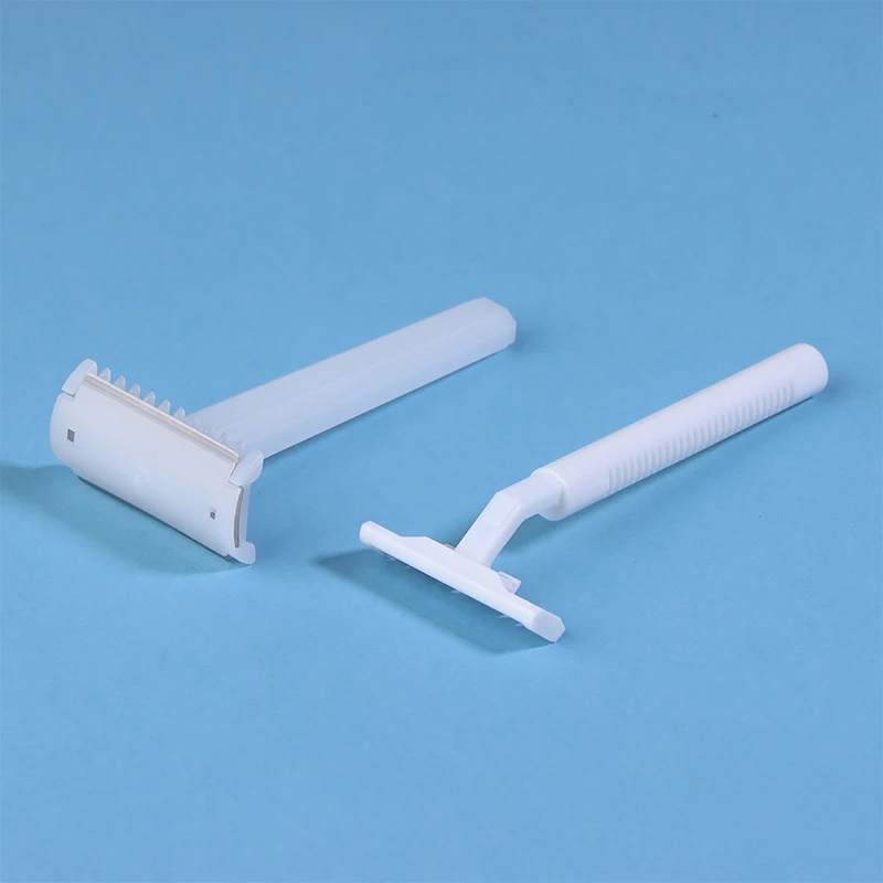 Why Medical Razors Are the Smart Choice for Sensitive Skin and Clinical Use