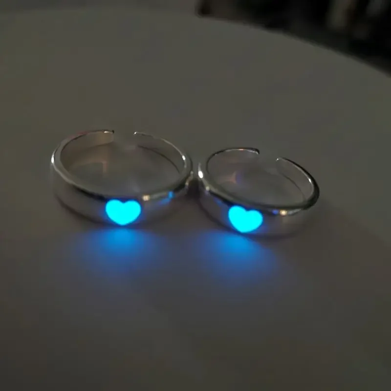 Luminous-Ring-for-Couple-Creative-Glowing-In-The-Dark-Player-1-Player-2 ...