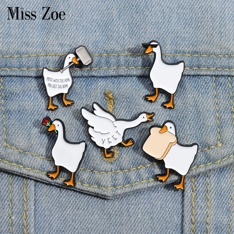 Gans-Spiel-Emaille-Pins-benutzer-definierte-Chaos-mit-dem-Honk-erhalten ...