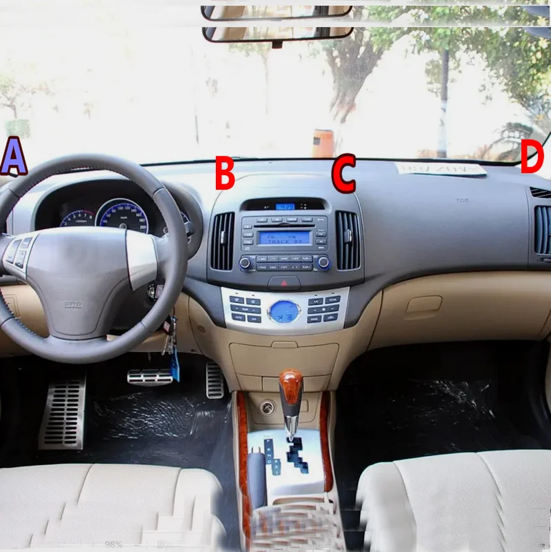 Hyundai Elantra 2010 Interior