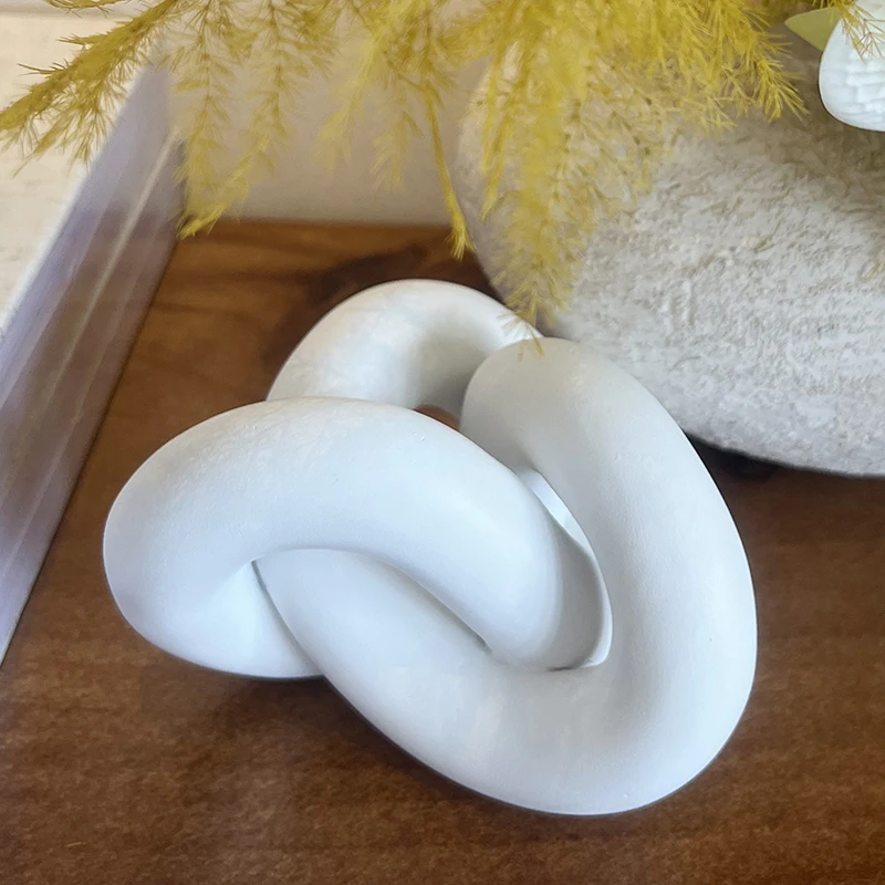 Resin-Knot-Decor-Chain-Link-Decor-White-Rool-Coffee-Table-Decor-Book ...