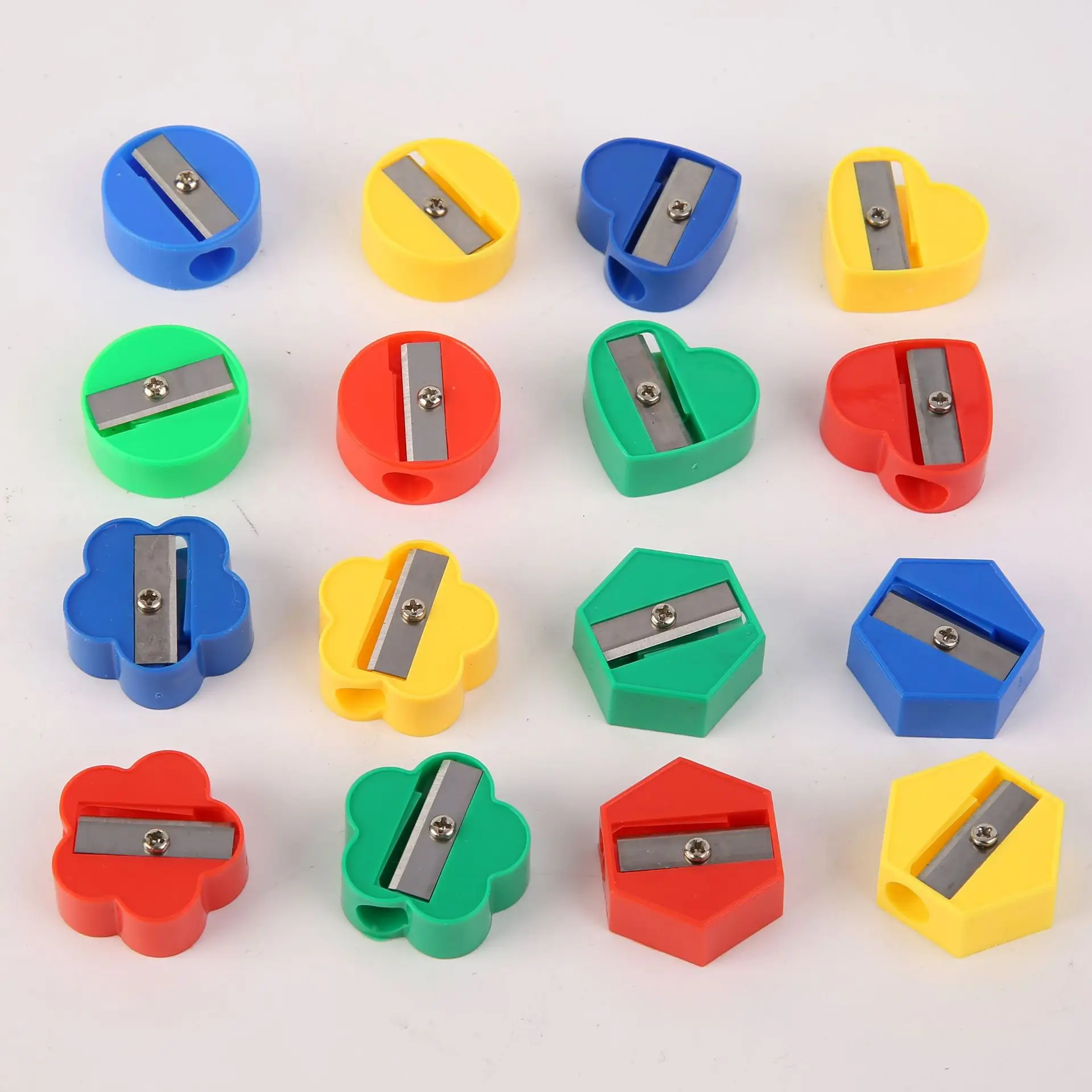 Portable-pencil-sharpener-mini-pencil-sharpener-student-stationery-set.jpg