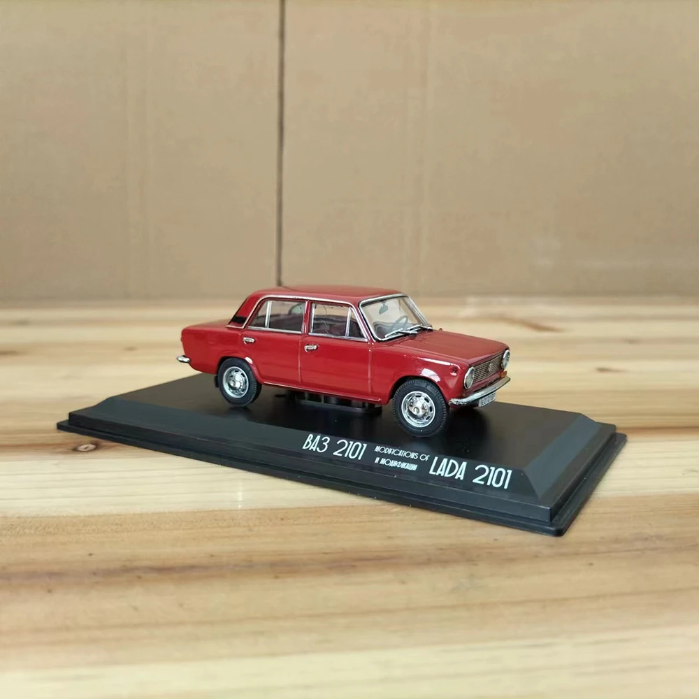 Flawed-Die-cast-1-43-Scale-Ba3-Lada-2101-Simulated-Retro-Alloy-Car-Model-Fan-Collection.jpg