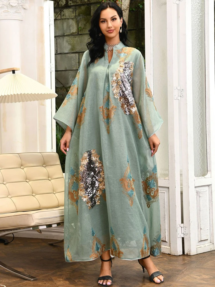 Traditional Arabian Clothing Women