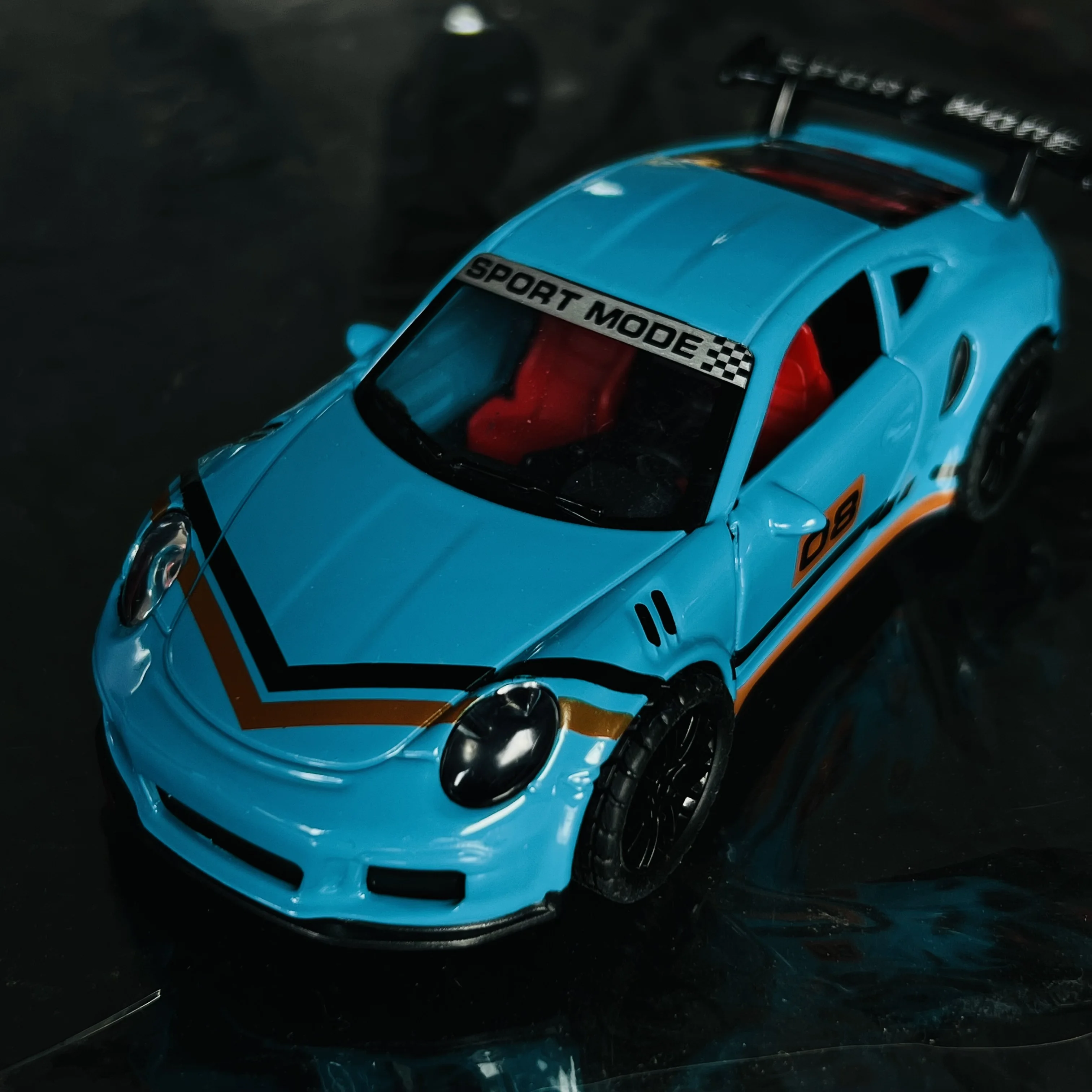 Simulation model toy can open the door, sports car, children's racing ...