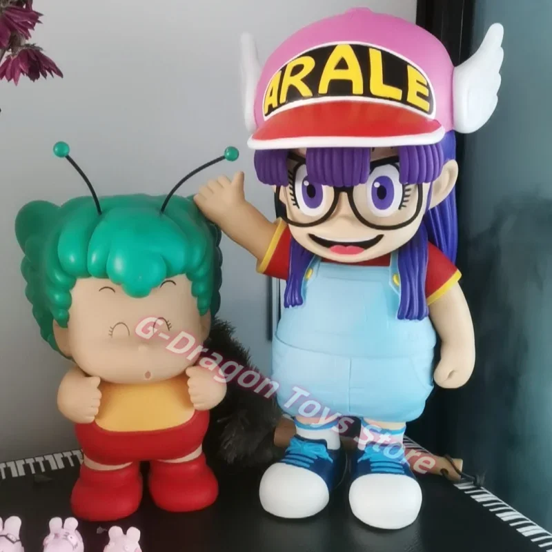 The-Classic-Anime-Akira-Toriyamaiq-Dr-Alalei-Holds-A-Small-Cloud ...