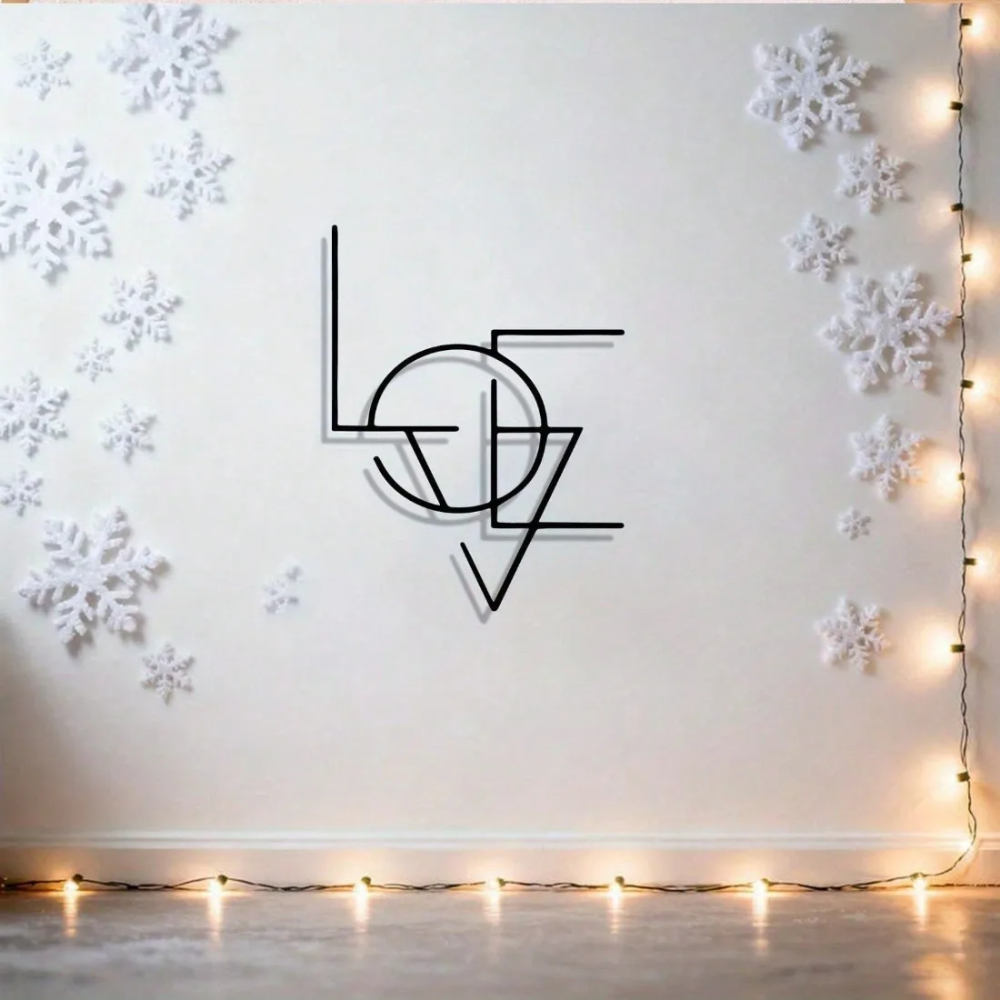 Metal Wall Art Heart Modern Black Iron Tau Letter V-Design Minimalist ...