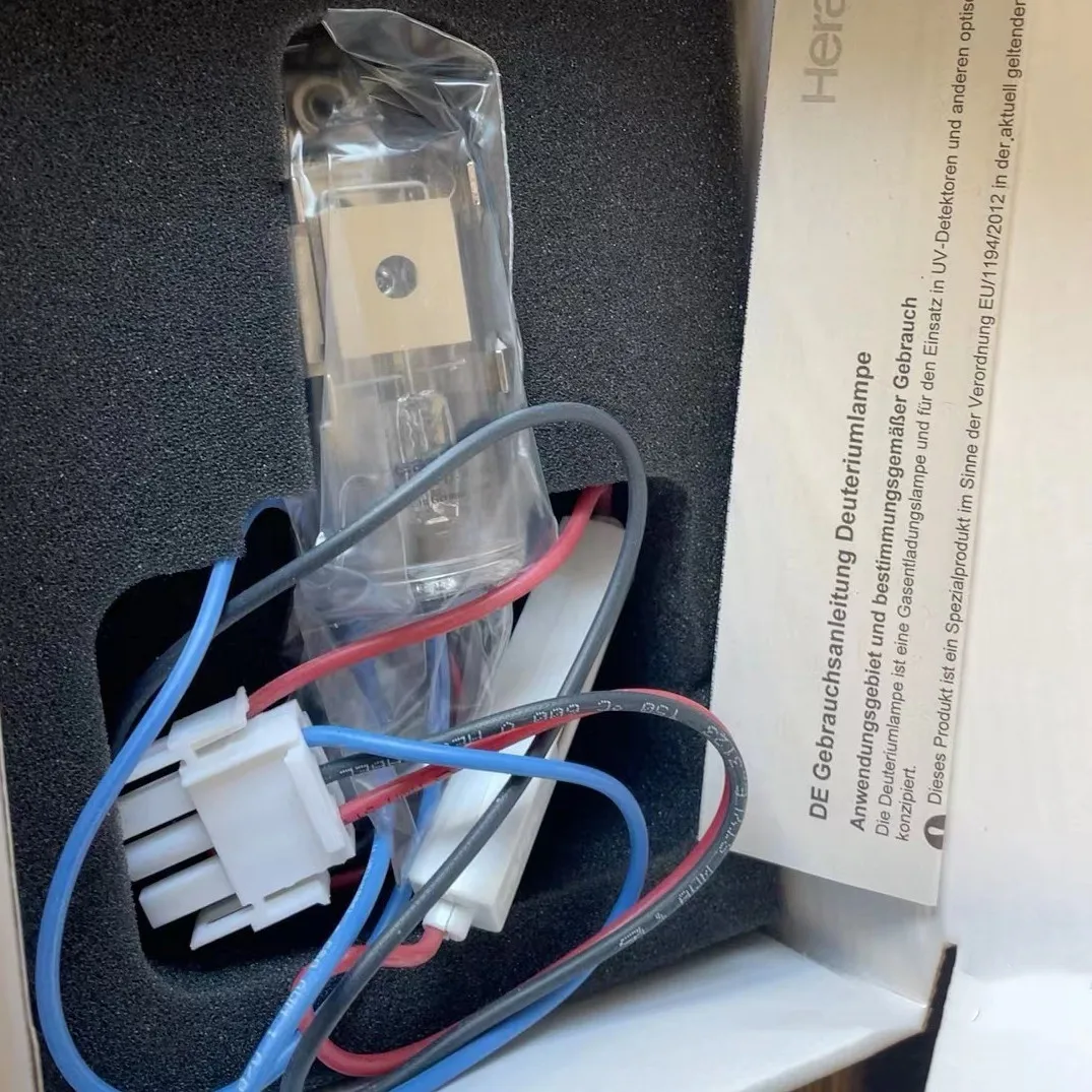 Perkin Elmer L6022728 B0160917 Deuterium โคมไฟ PE Lambda 750 850 950 25/35/45 Lambda B0160917 ...