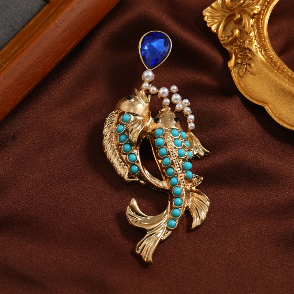 Classic Women Girls Crative Carp Pearl Brooches Pins Elegant Lady ...
