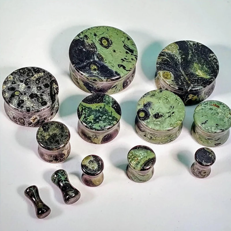 Expansor-de-oreja-de-piedra-de-ojo-verde-dilatador-de-oreja-expansor-de ...