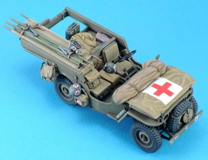 1/35 Scale Die-Cast Resin Model Assembled Kit US Military Ambulance ...