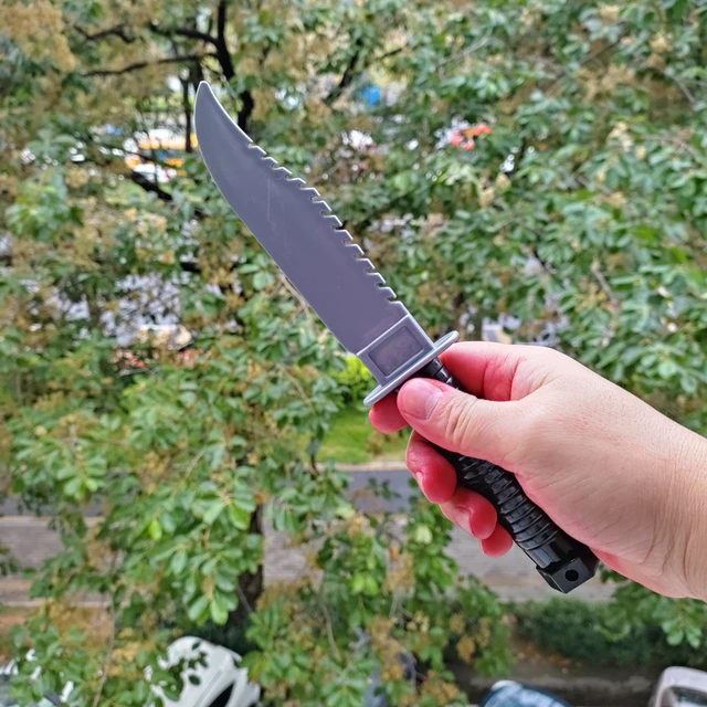 Scream Knife Toy