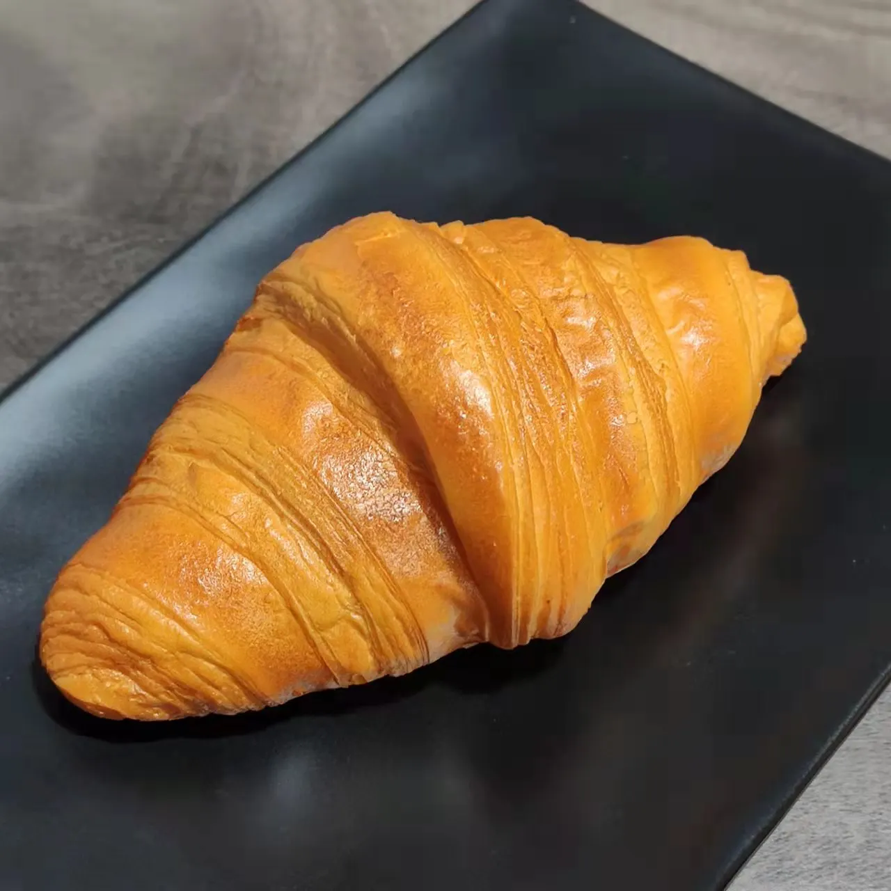 Artificial-Bread-Simulation-Food-Model-Fake-Croissant-Home-Decor-Cake ...