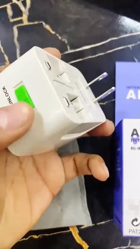 Universal Travel Adapter All in One | International Power Plug Socket ...