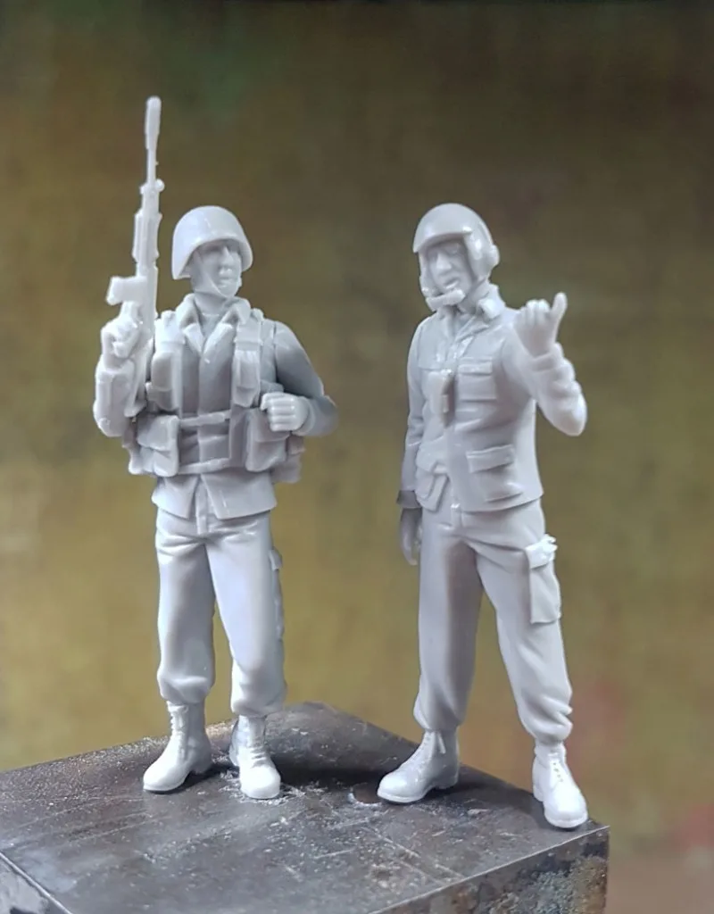 1-35-Scale-Resin-Model-Building-Kit-Modern-Military-Soldiers-2-Figures ...