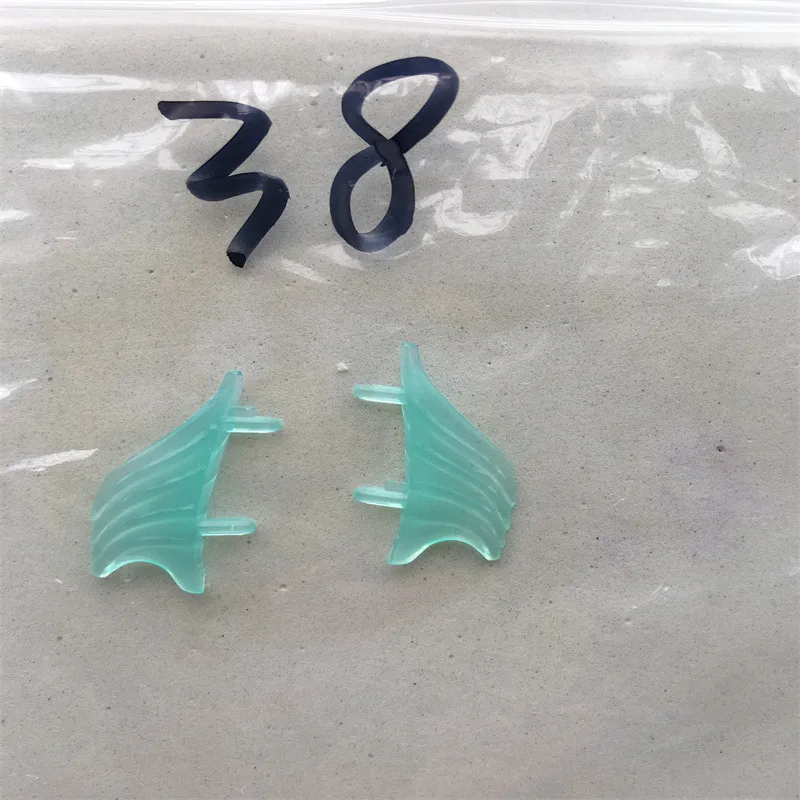 Mu-eca-Monsters-Original-manos-de-repuesto-pez-hombre-alas-mu-eca-alta ...