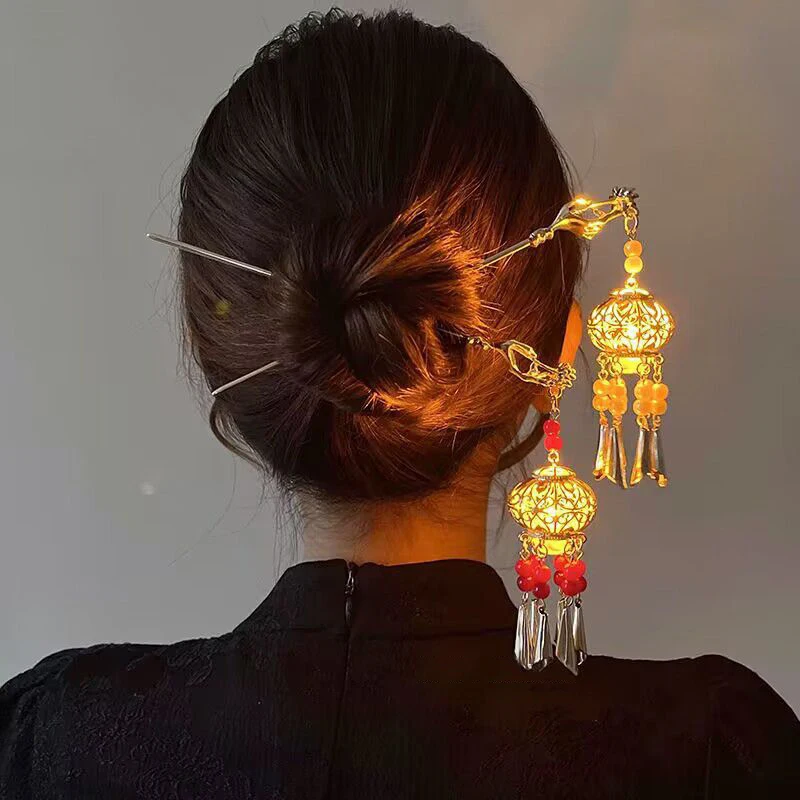 Retro Tassel Palace Lantern Hairpin | Dagiba Jewelry