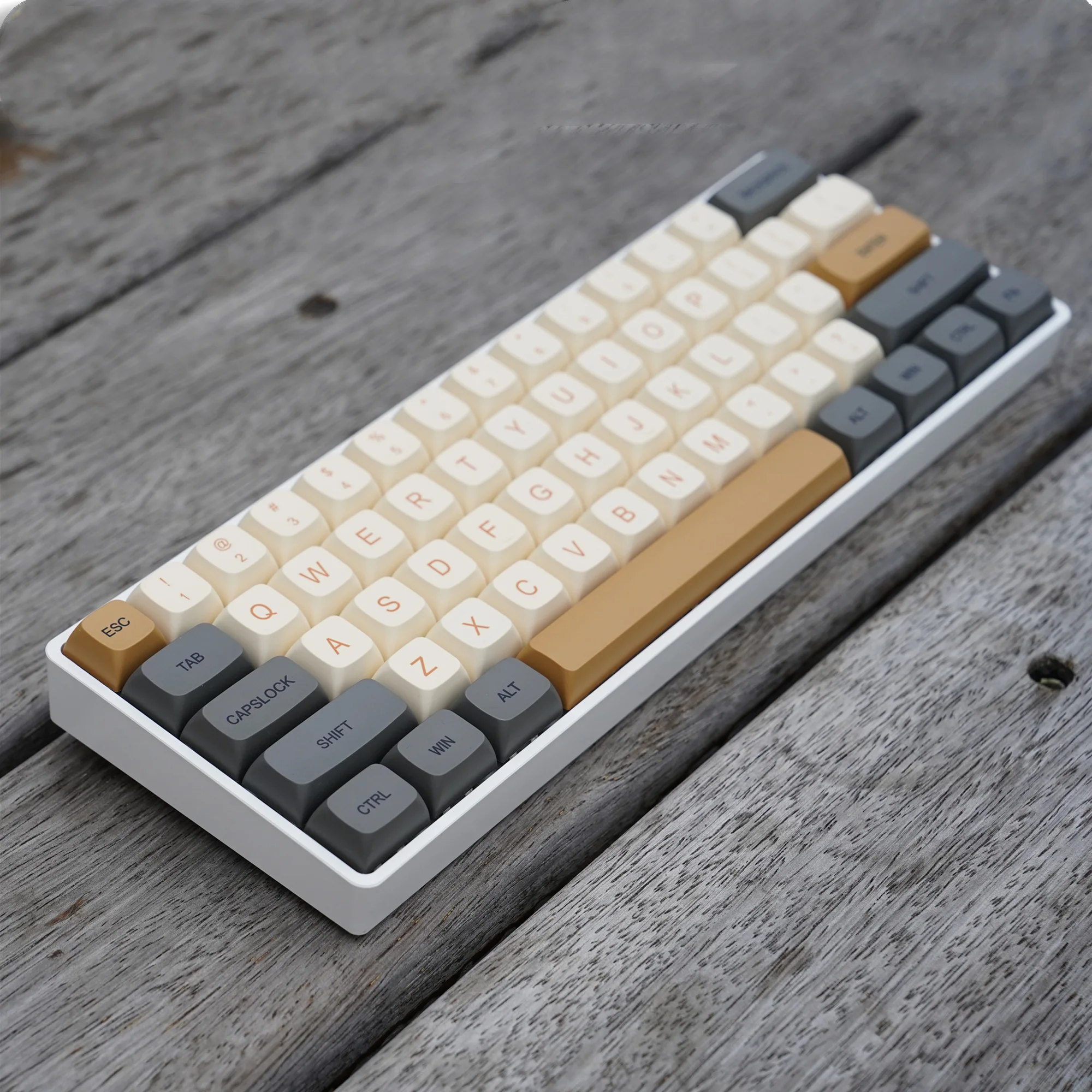 MK61 Mini Backlit RGB Gaming Teclado Mecânico Gamer 60% DIY ...