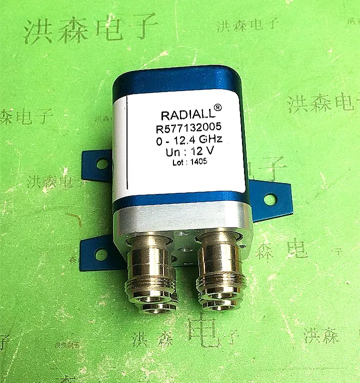 RADIALL-R577132005-12V-12-4GHz-N-RF-microwave-coaxial-switch.jpg