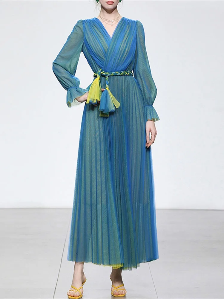 Contrasting Colors Dresses