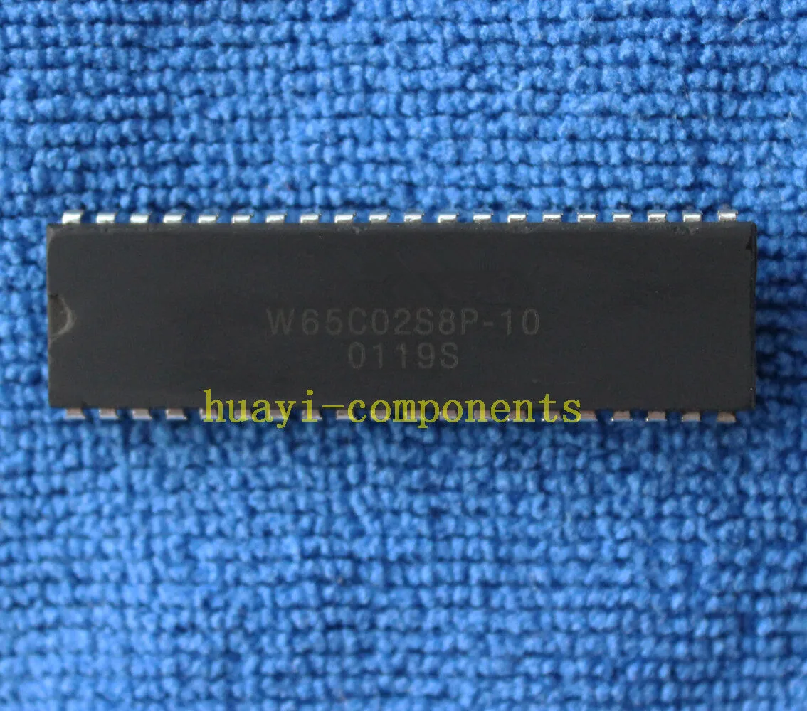 1PCS W65C02S8P-10 W65C02S8P W65C02 DIP-40 IC In stock!