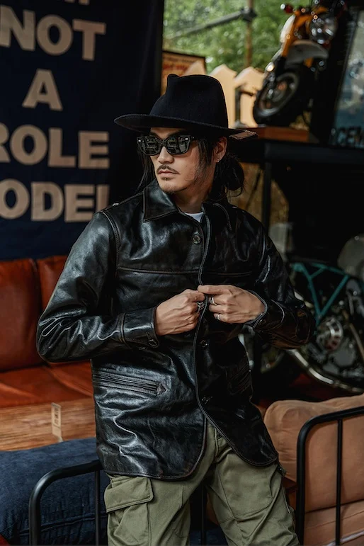 Si-Gate-Member-Mu-Village-Rl930-Old-Tea-Core-Top-Layer-Leather-Short ...