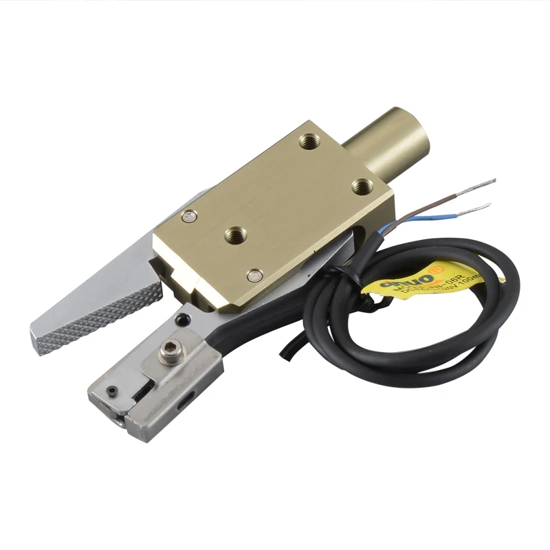 verified supplier Brass Precision Casting Manipulator CHK EM 12 C Mini ...