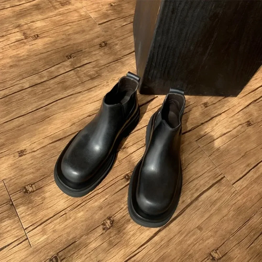 BV Lugs Boots: The Ultimate Guide to Chelsea Ankle Boots with Thick ...