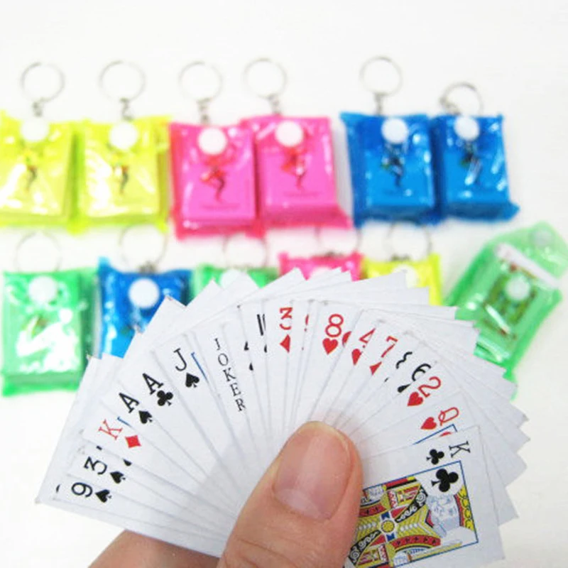 1 Set Portable Mini Playing Cards Poker Keychain Random Color Small ...