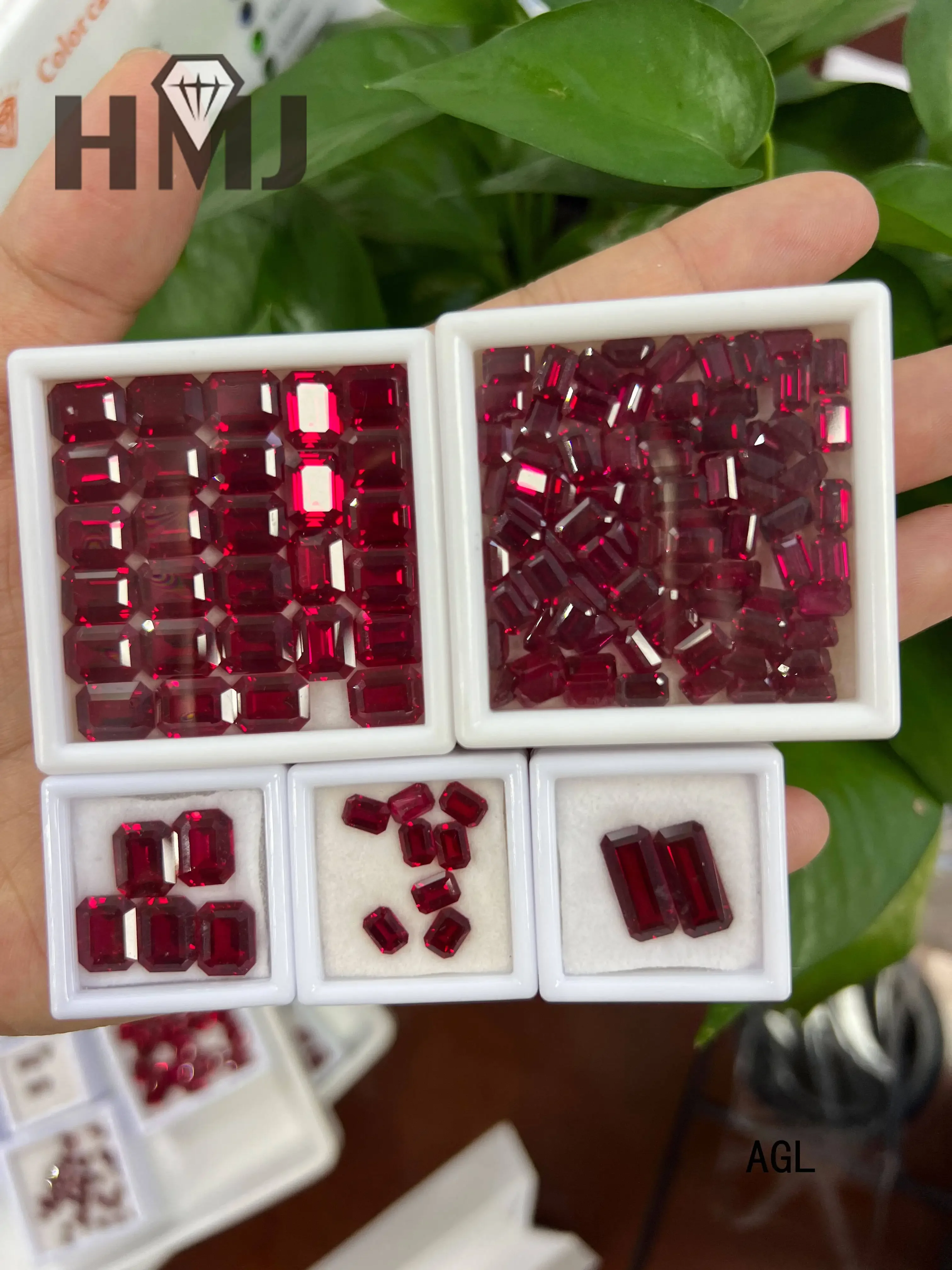 Pigeon-Blood-Red-Ruby-AGL-Certificate-Lab-Grown-Ruby-Emerald-Cut-VVS1 ...