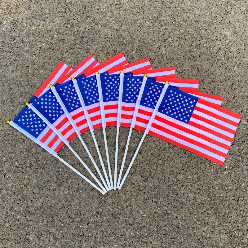 100Pcs-14-21Cm-A-plastic-Stick-American-Handing-Flag-Polyester-Material ...